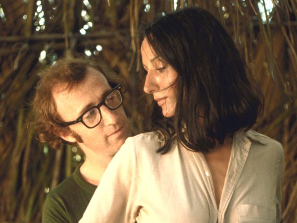 Bananas (1971) - Woody Allen | Synopsis, Characteristics, Moods, Themes ...