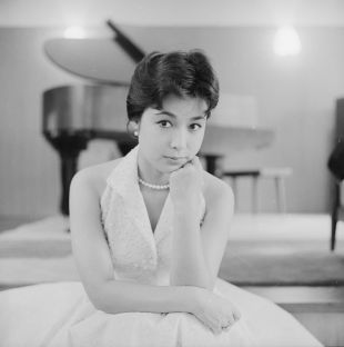 Ayako Wakao | Movies and Filmography | AllMovie