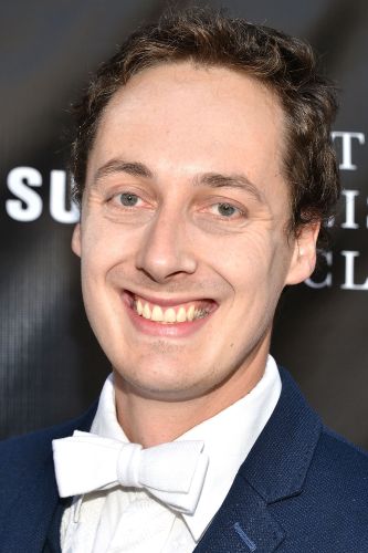 Tom Bell | Biography, Movie Highlights and Photos | AllMovie