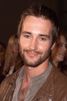 Derek Hamilton | Movies and Filmography | AllMovie