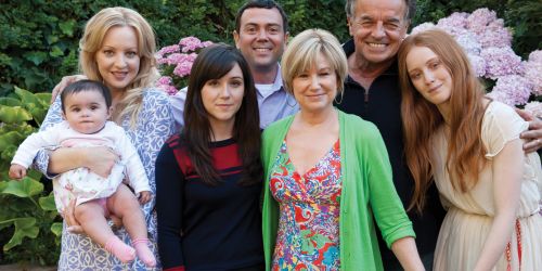 Mary Kay Place | Biography, Movie Highlights and Photos | AllMovie