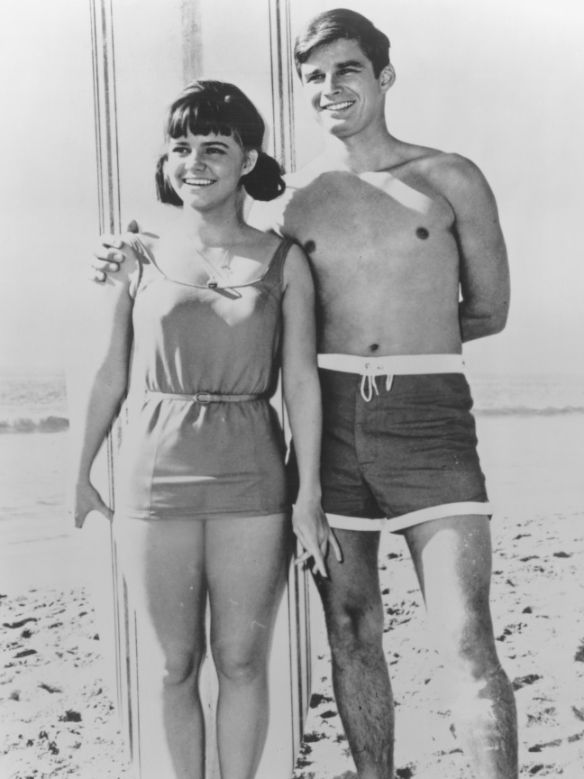 Gidget (1965) - | Synopsis, Characteristics, Moods, Themes and Related ...