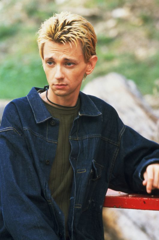 The New Guy (2002) - Ed Decter, Edward Decter | Review | AllMovie