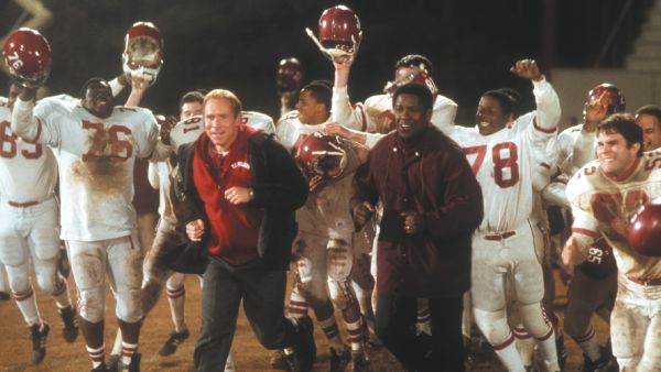 Remember the Titans (2000) - Boaz Yakin | Synopsis, Characteristics ...