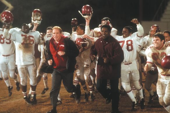 Remember the Titans (2000) - Boaz Yakin | Synopsis, Characteristics ...