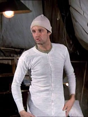 M*A*S*H : The Long-John Flap (1973) - William Wiard | Synopsis ...