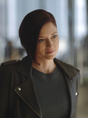 Supergirl : What's so Funny About Truth, Justice, and the American Way ...