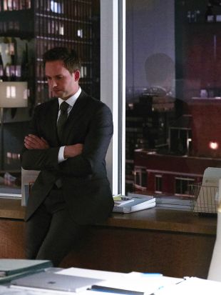 Suits : Donna (2017) - Kevin Bray, Anton Cropper | Synopsis ...
